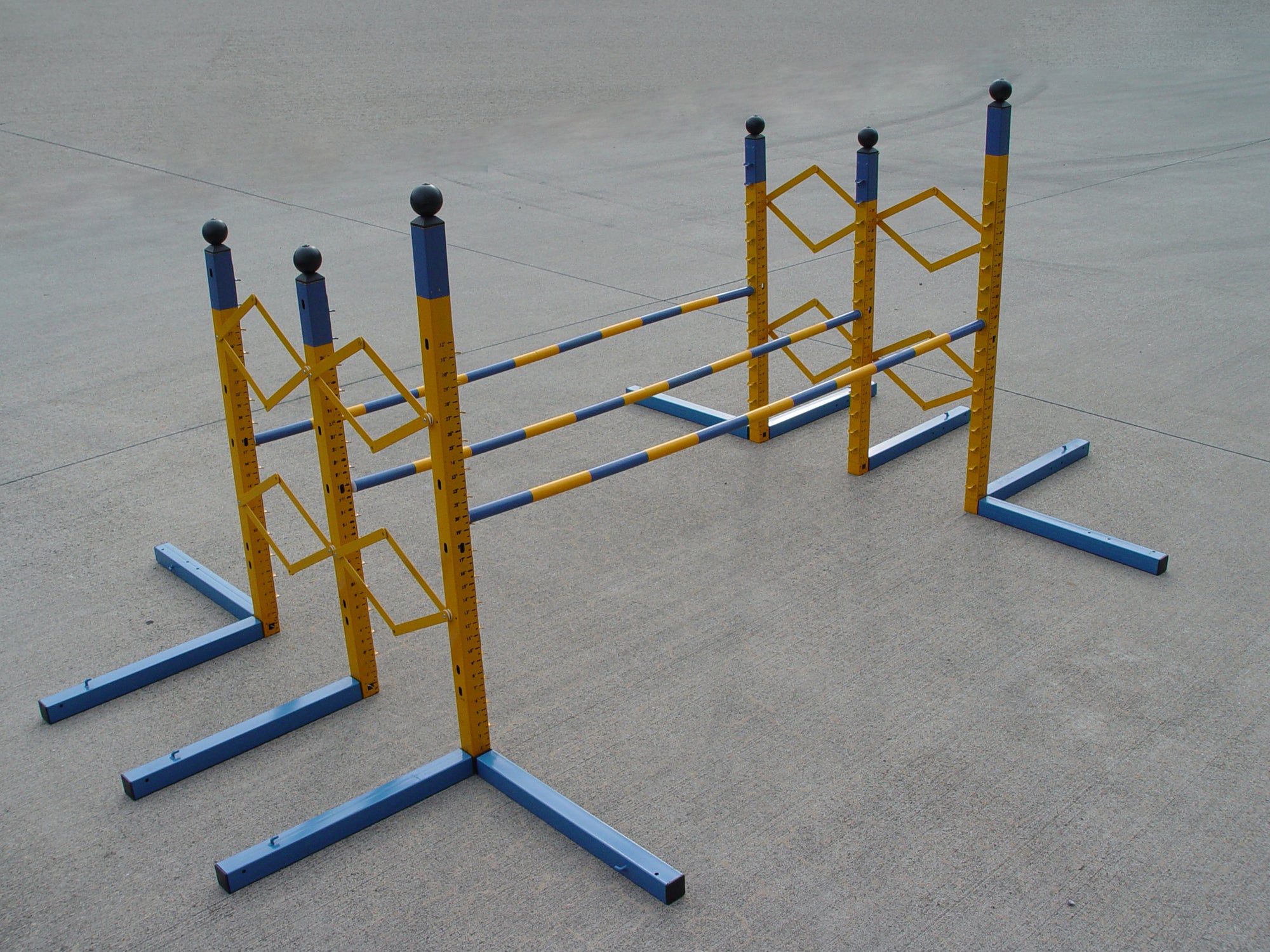 *Triple Jump (Triple Bar Jump) – Dog Agility USA